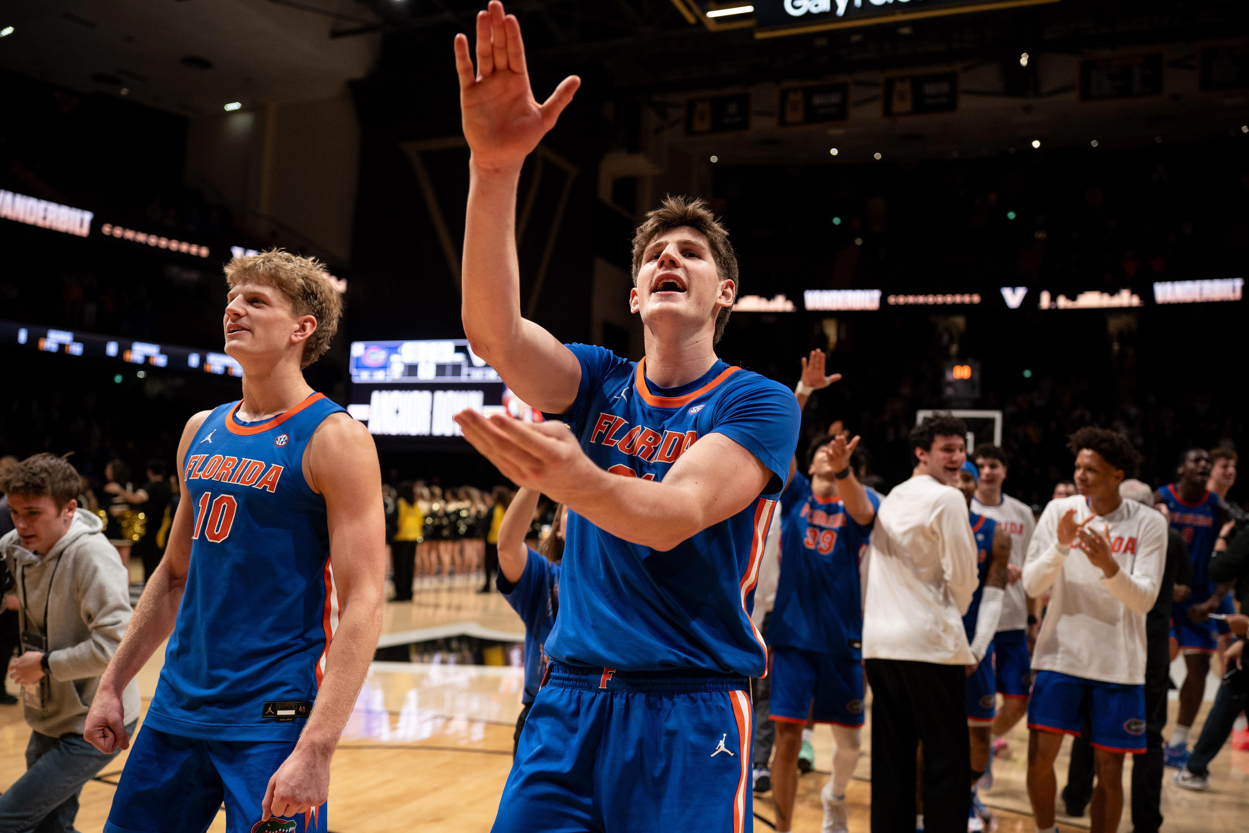SEC men's basketball power rankings. Major shuffle has Florida back on top