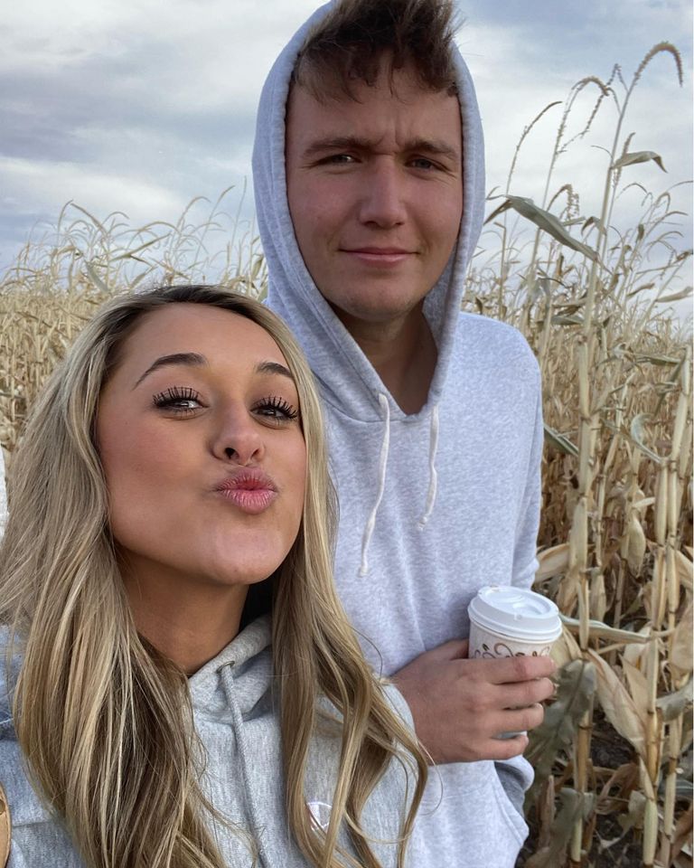 Who is Seattle Seahawks quarterback Drew Lock's wife? All about Natalie ...