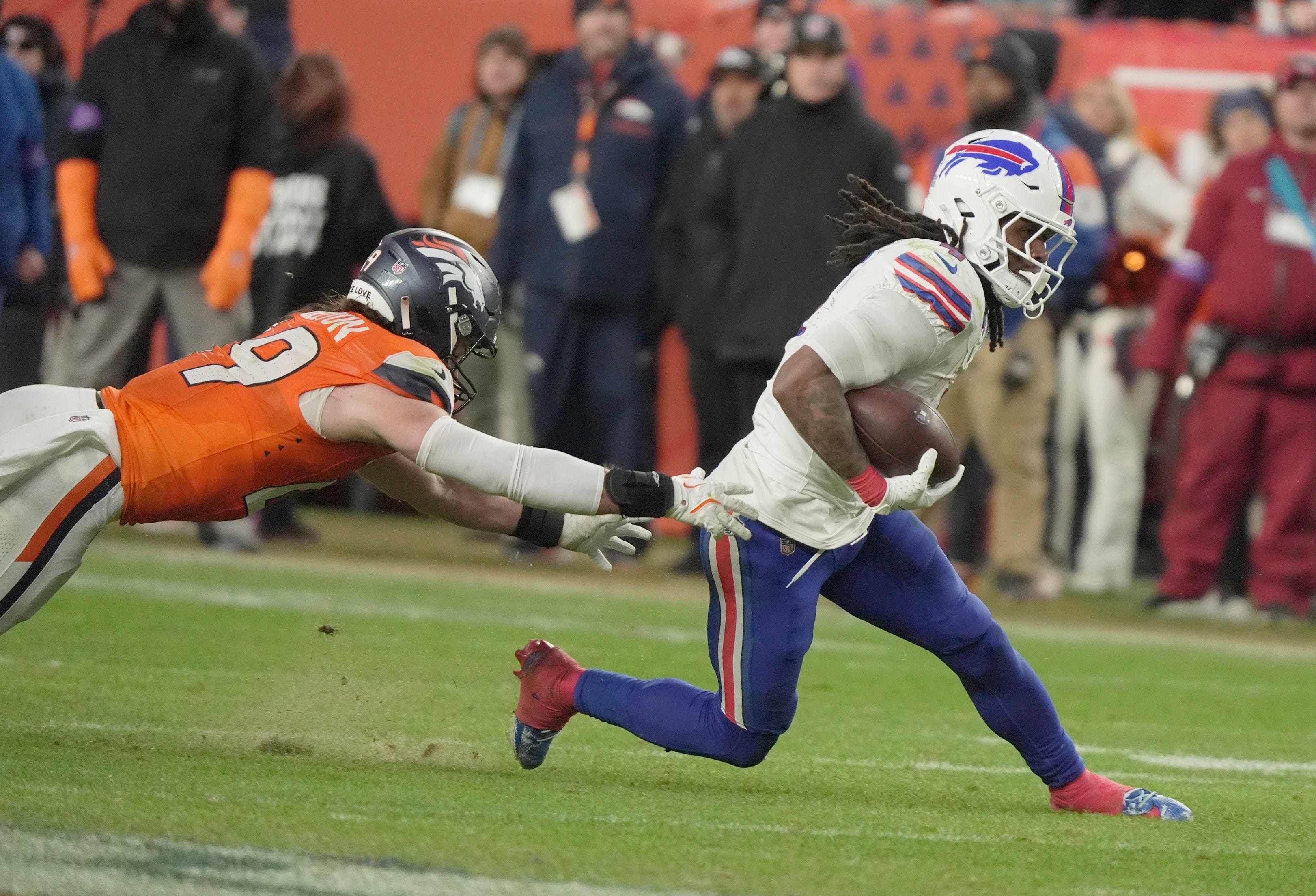 Bills to face Broncos on Christmas Day, reports say