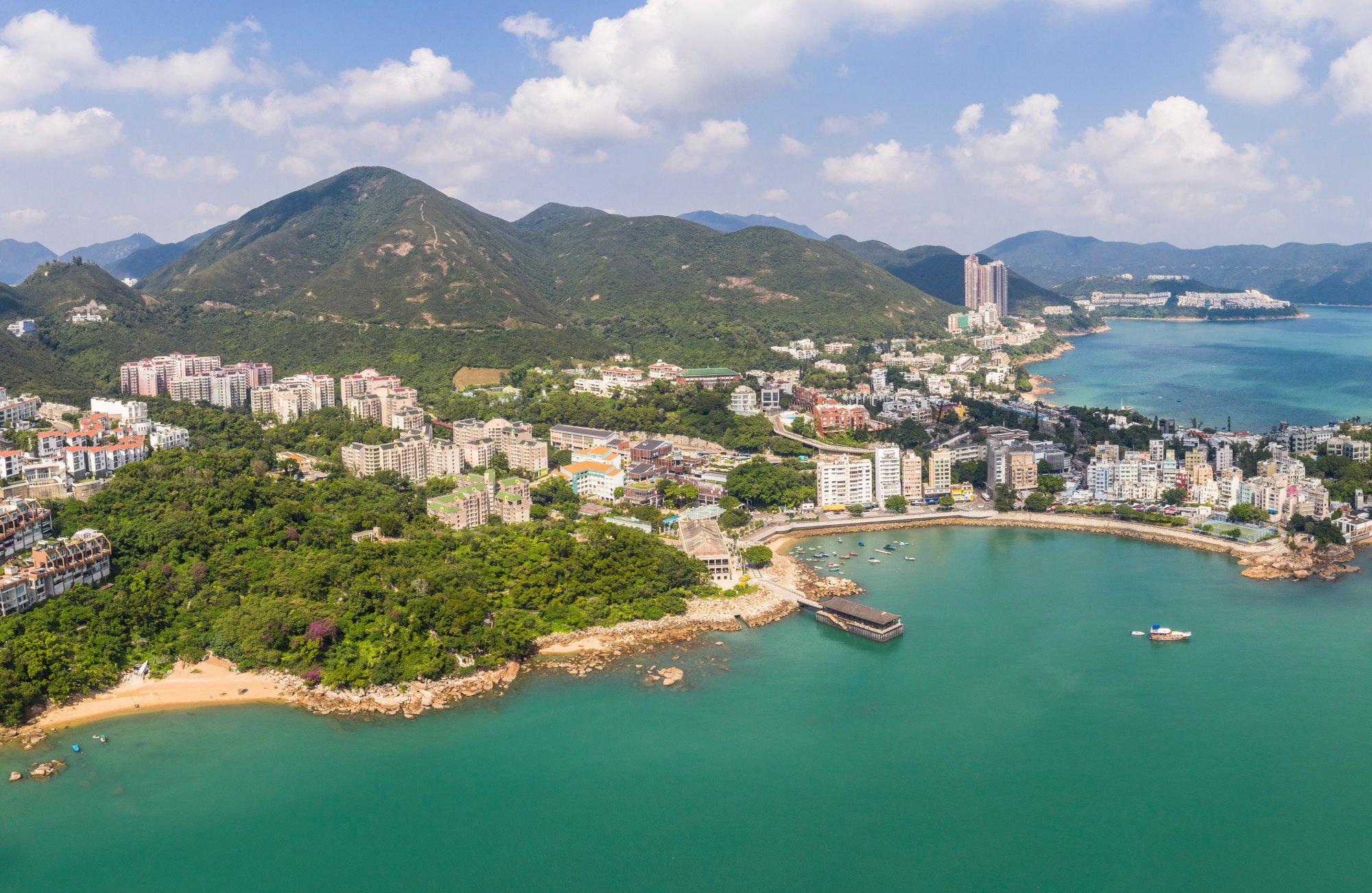 Mainland Chinese buyers pour US$2 billion into Hong Kong super-luxury homes