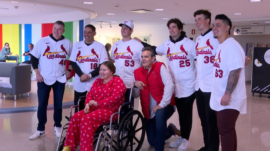 Cardinals bring smiles to kids at OSF Children’s Hospital