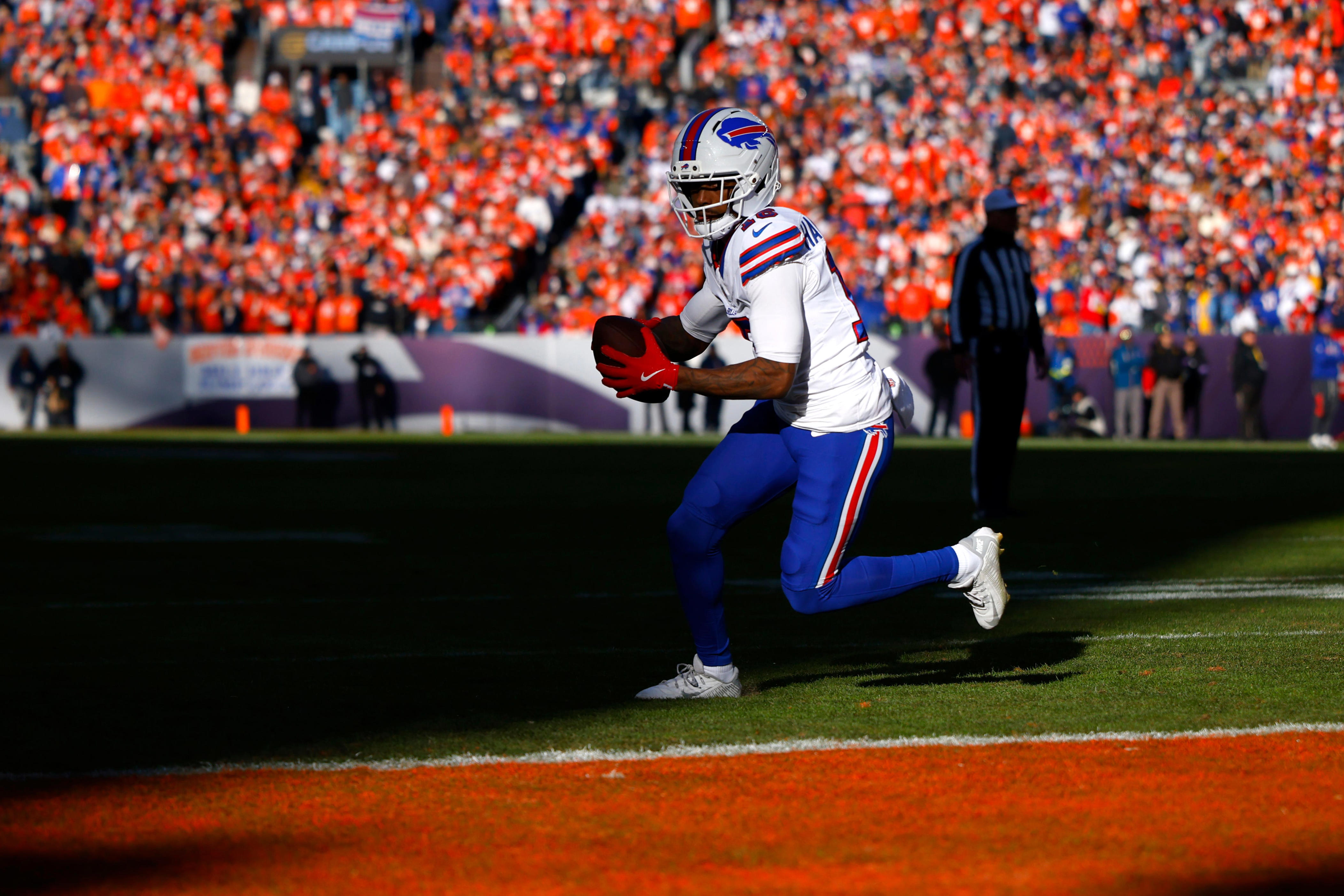 Ex-Packers wide receiver Mecole Hardman scores touchdown in Bills ...