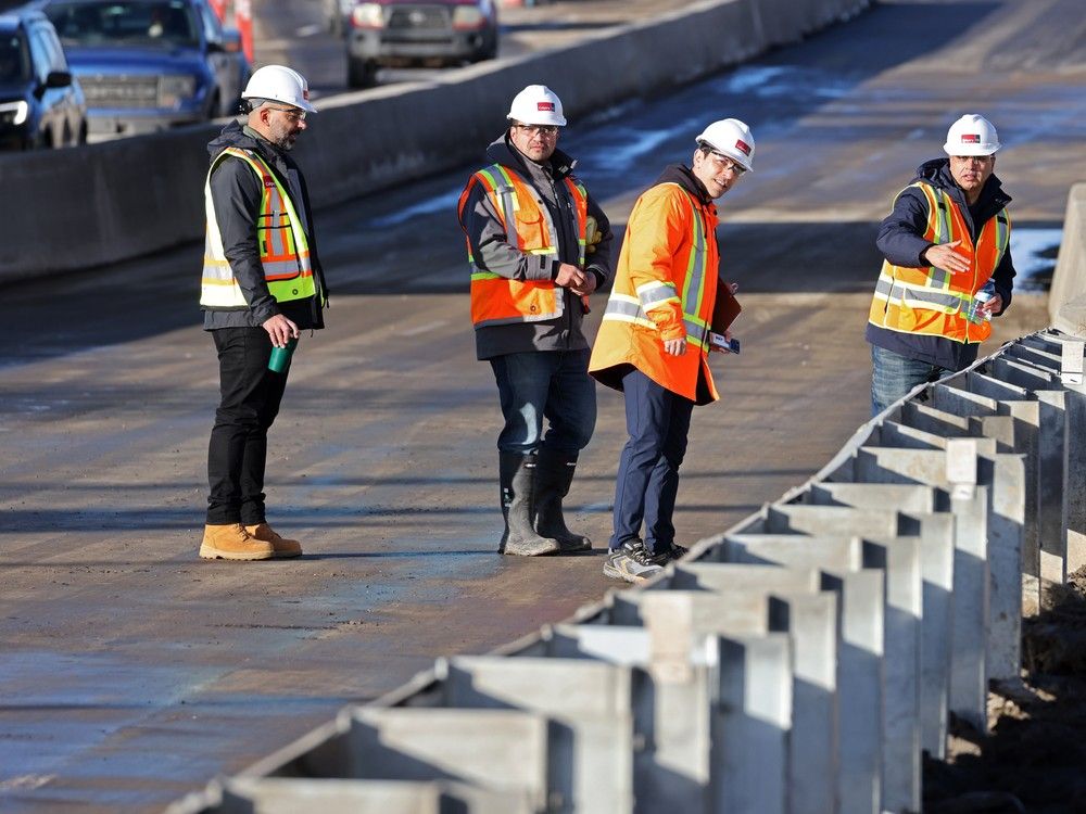 Communication still lacking in wake of feeder main break, say Bowness ...