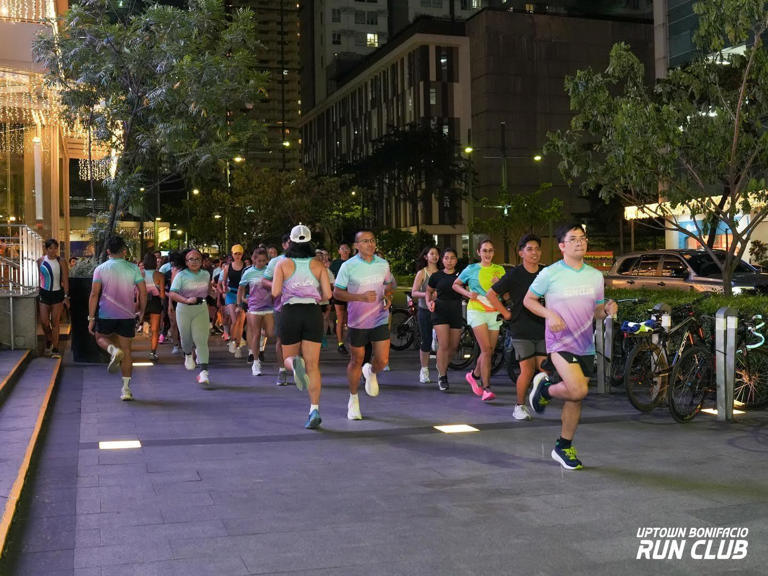 Run clubs turn urban spaces into wellness hubs