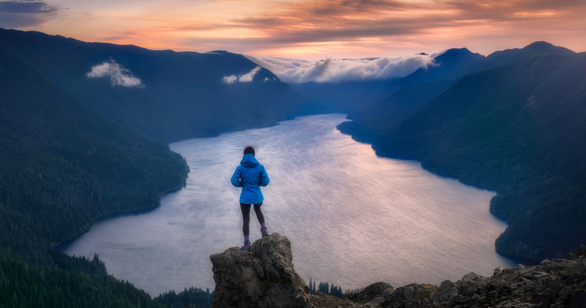 Don't try this one hike in Washington if you're afraid of heights