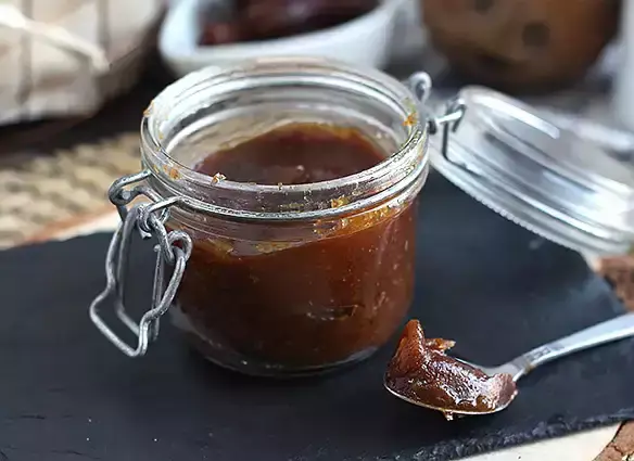 Caramelo de tâmaras (sem adição de açúcar)