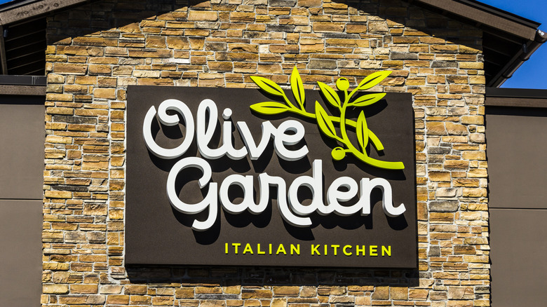 13 Olive Garden secret menu hacks