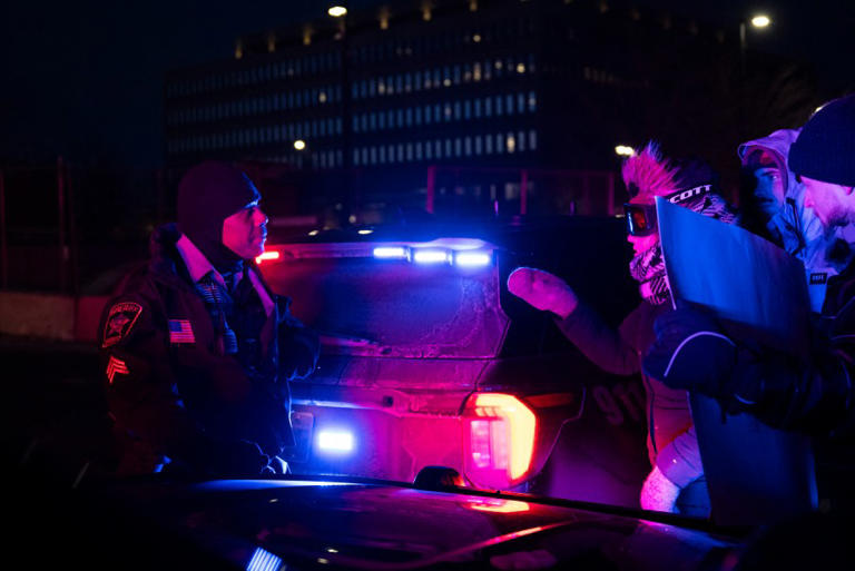 Minnesota unrest: Local cops intervene, anti-immigration demonstrator ...