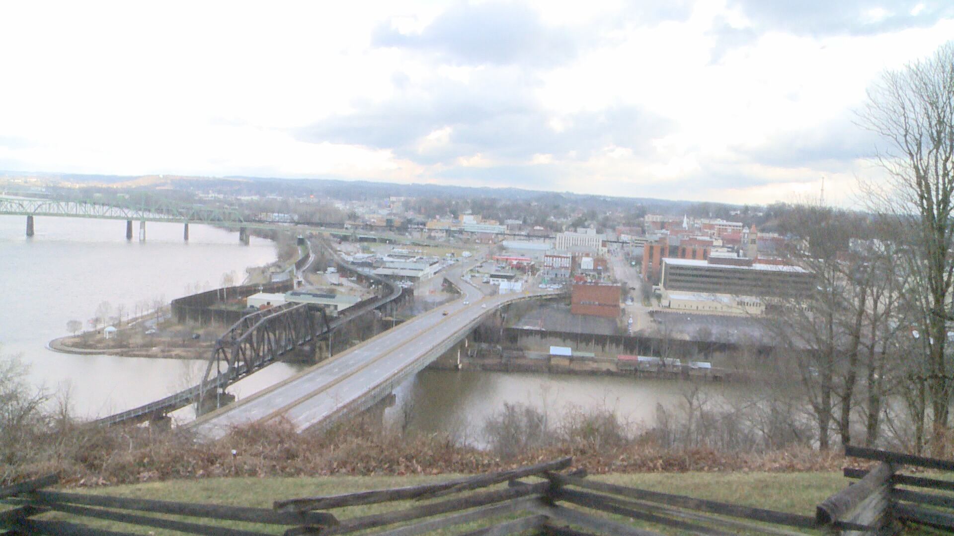 Mid-Ohio Valley officials on Friday night snow road conditions