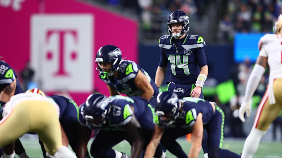 Sam Darnold quiets injury concerns with TD pass and Seahawks are ...