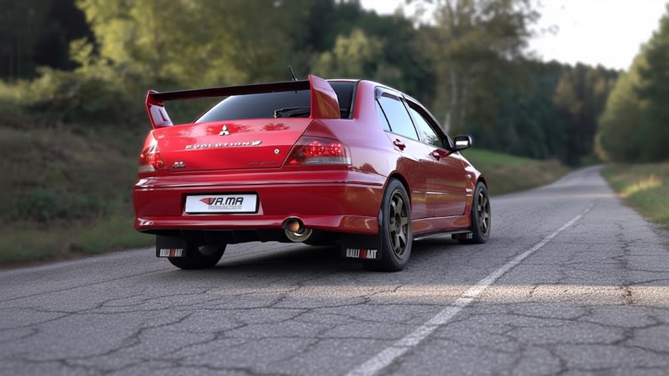 These modified EVOs scream to 9000 RPM