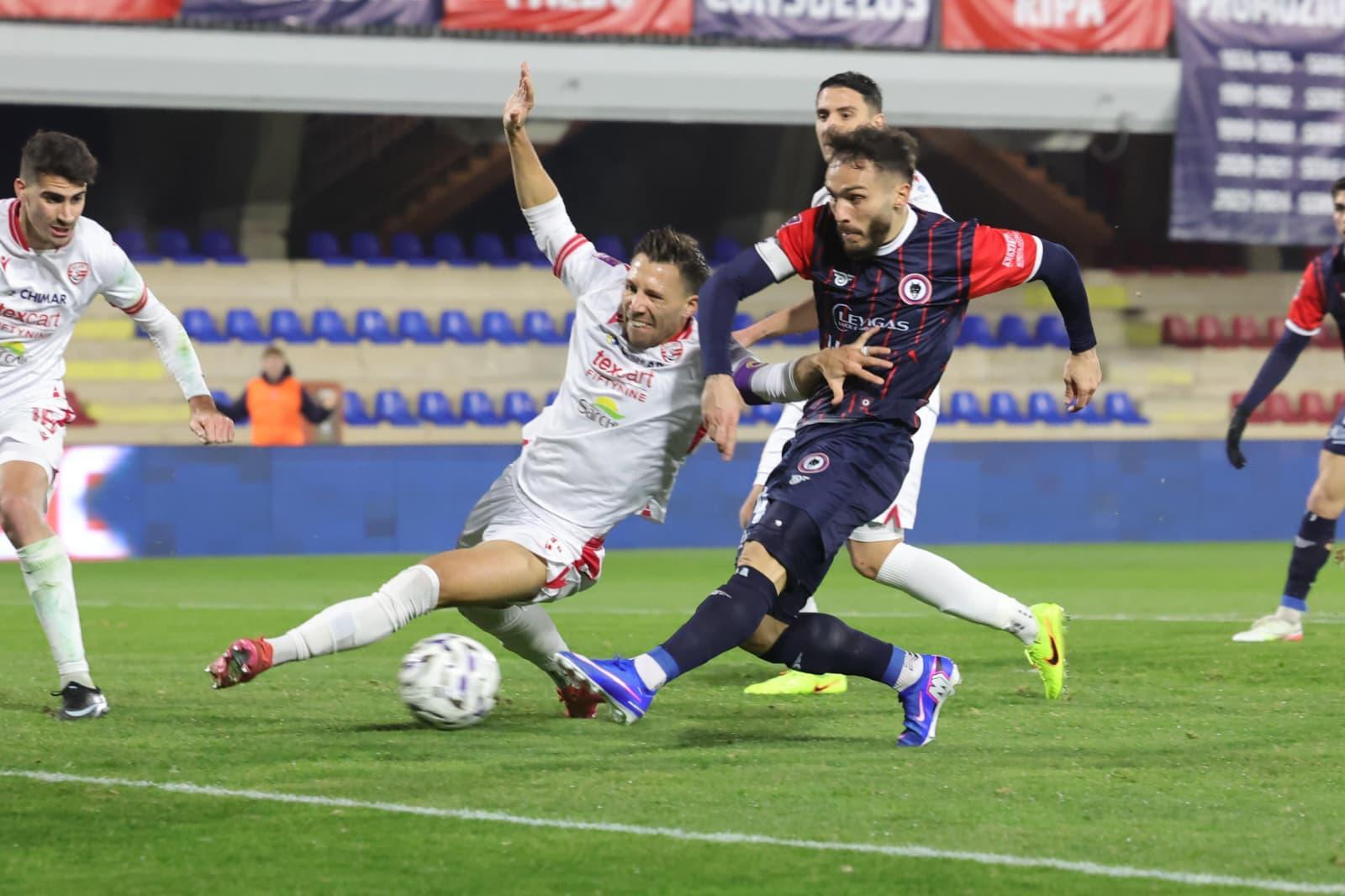 Il Carpi deraglia ancora. A colpirlo è l’ex Bifulco