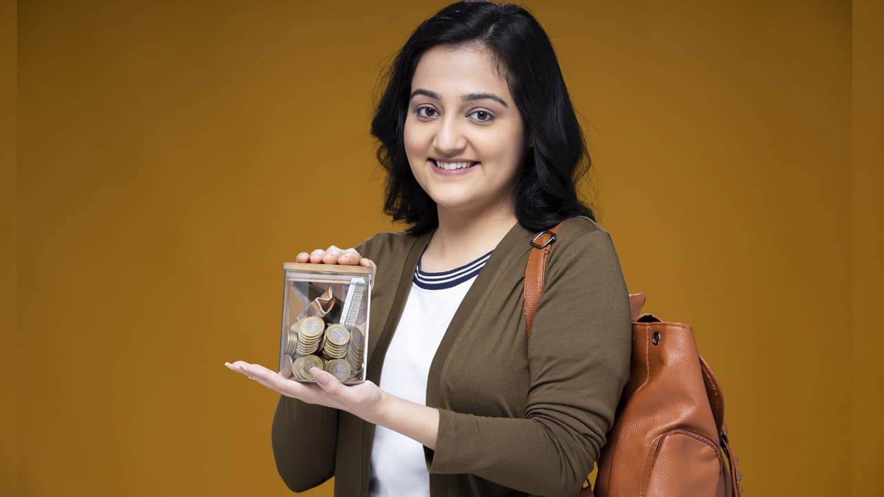 Post office savings schemes offer higher interest than PPF — check 6 ...