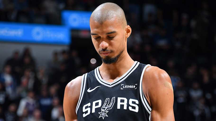 Mitch Johnson clarifies Wemby's blaring statement game in case you ...