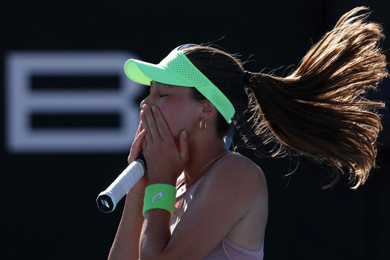 Australian Open star dramatically comes to aid of collapsing ball girl