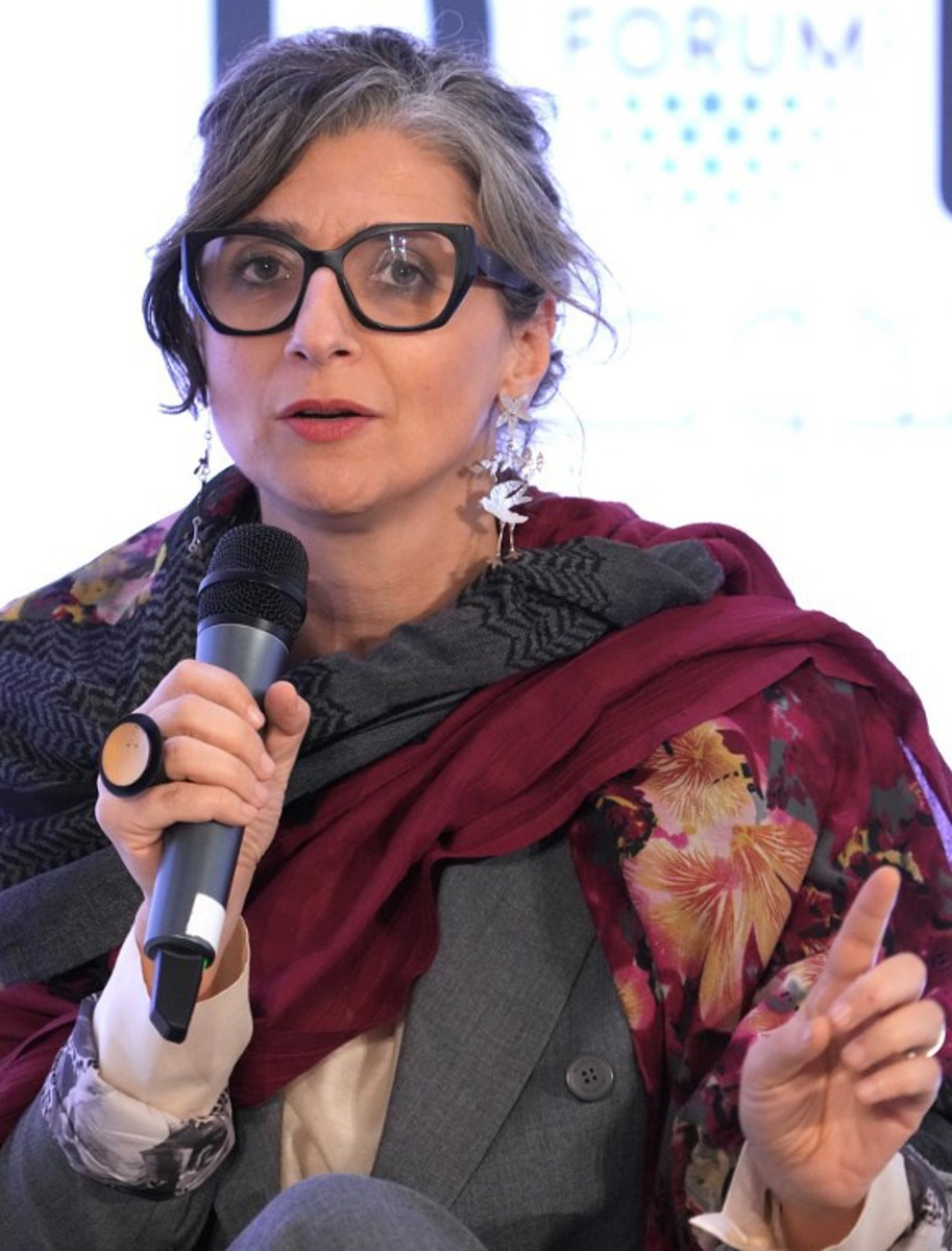 Eredoctoraat van drie universiteiten voor VN-rapporteur Francesca Albanese