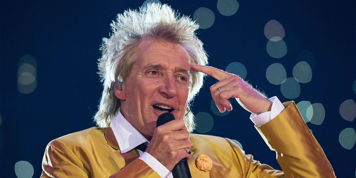 Legendary Singer Rod Stewart Admitted He Nervous to Perform With This ...