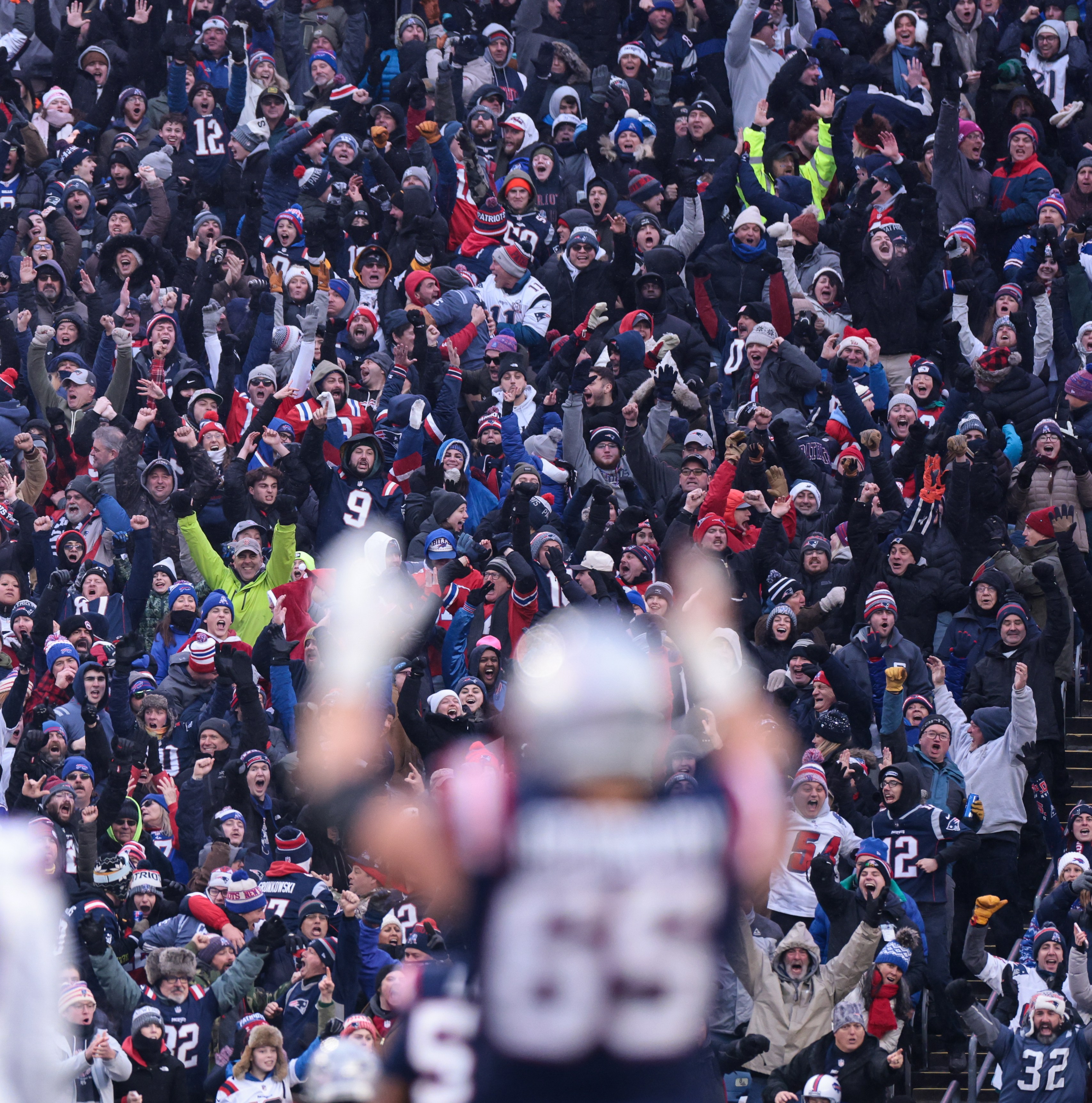 Patriots fan survey results: Fans predict close game against Texans