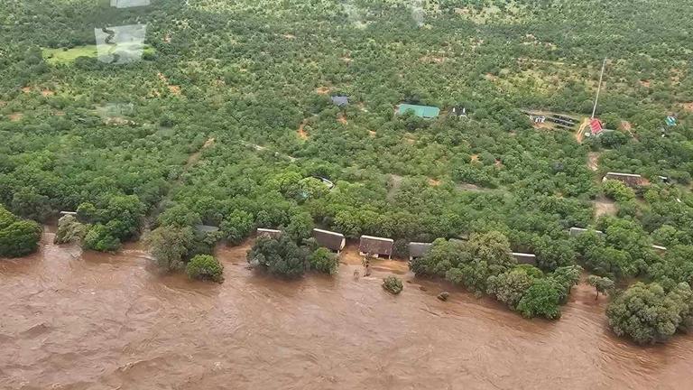 Severe Kruger flooding prompts helicopter rescue of stranded guests
