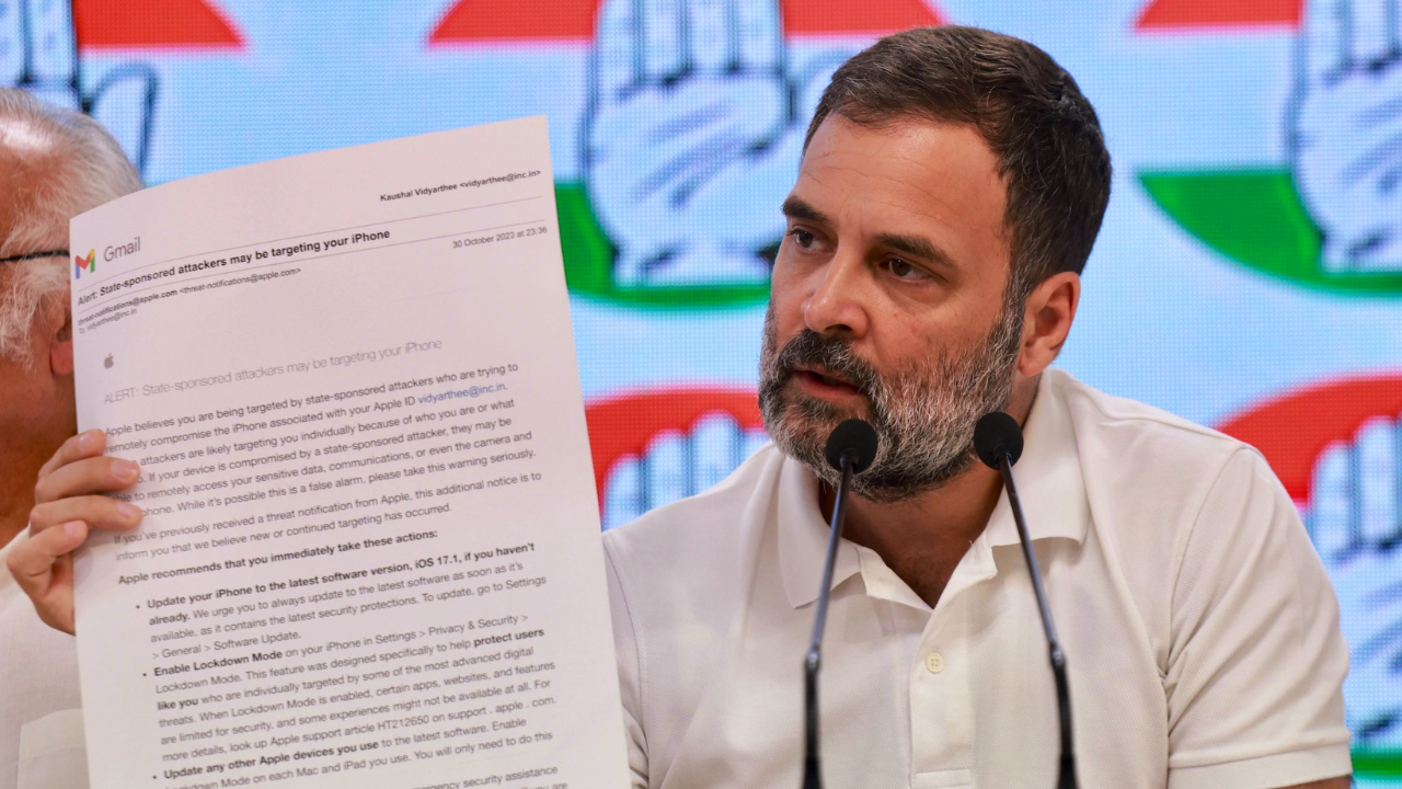 Karnataka Congress power tussle: High command likely to hold crucial ...