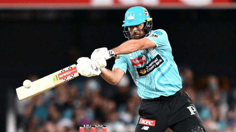 BBL 2026-27: Michael Neser toys Jack Edwards and Mitch Starc in ...