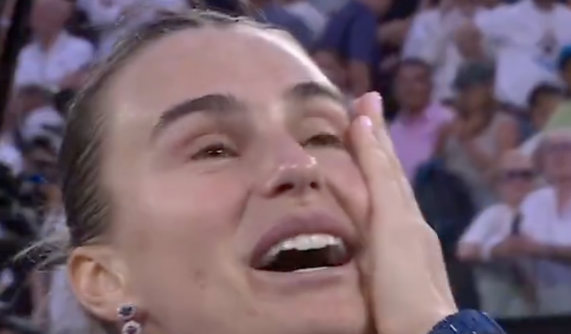 Sabalenka à Federer et Rod Laver après sa victoire au premier tour ...