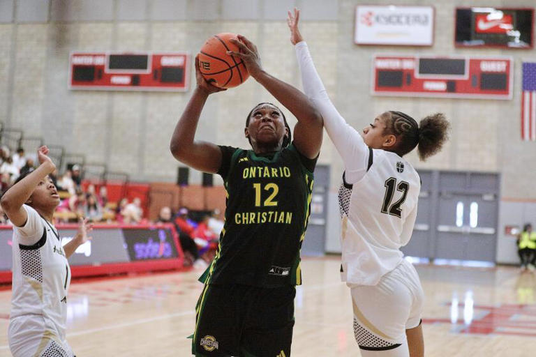 Sophomore basketball standout Tatianna Griffin expands her role for ...