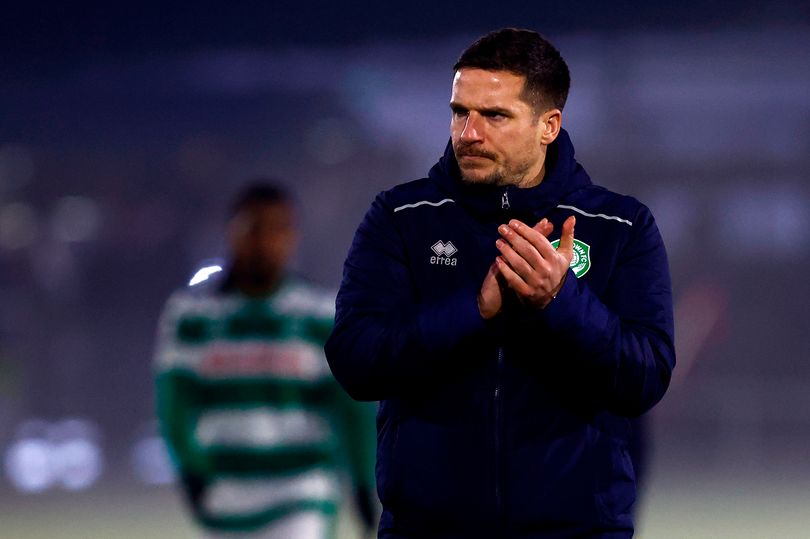 Billy Rowley apologises as Yeovil Town lose in lacklustre performance