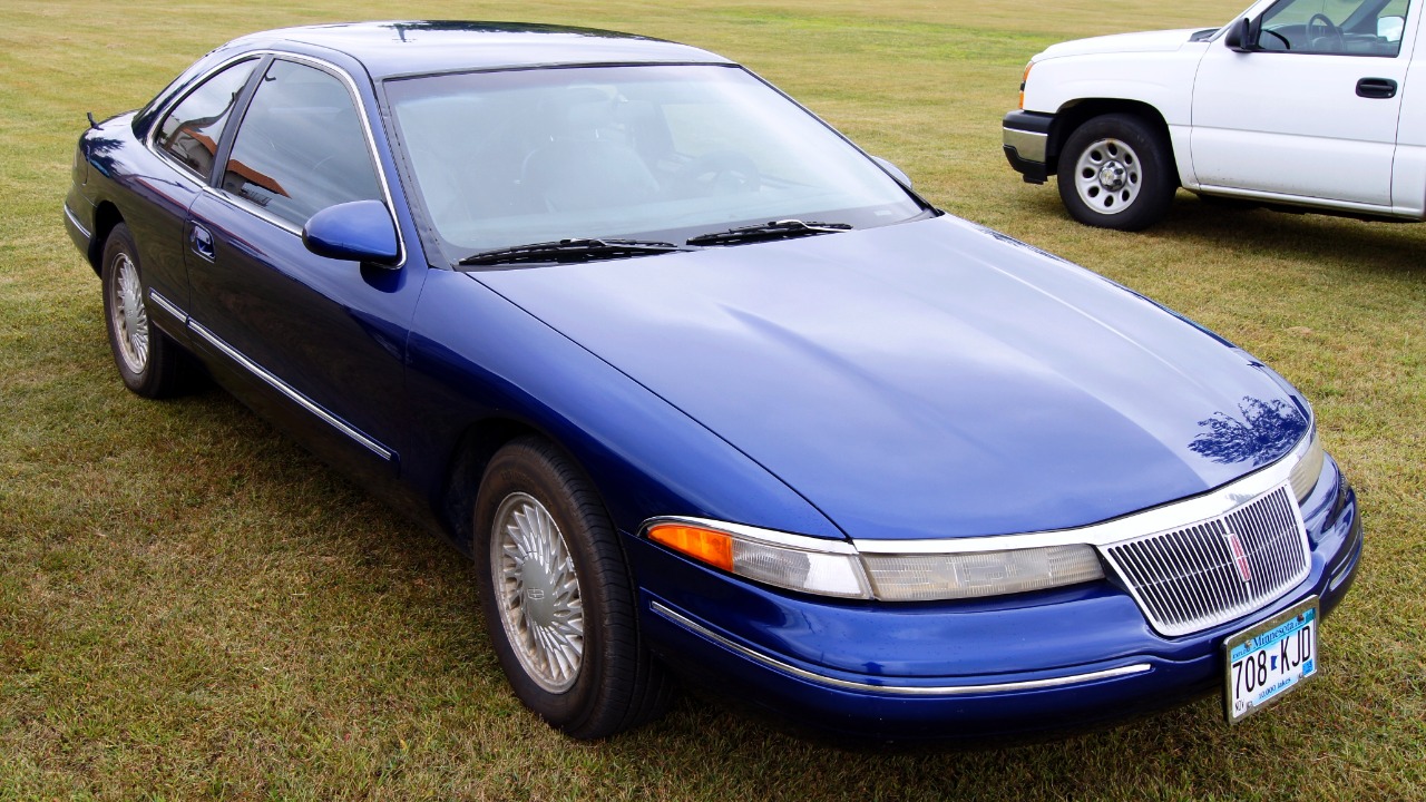 How the 1993 Lincoln Mark VIII embraced aerodynamics
