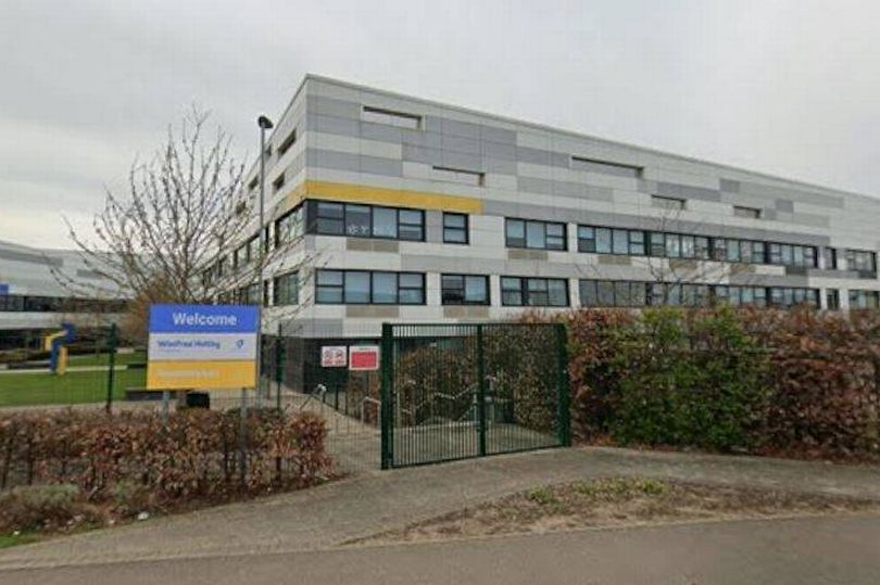 Yorkshire school says 'so sorry' after dad left 'worried sick' after ...