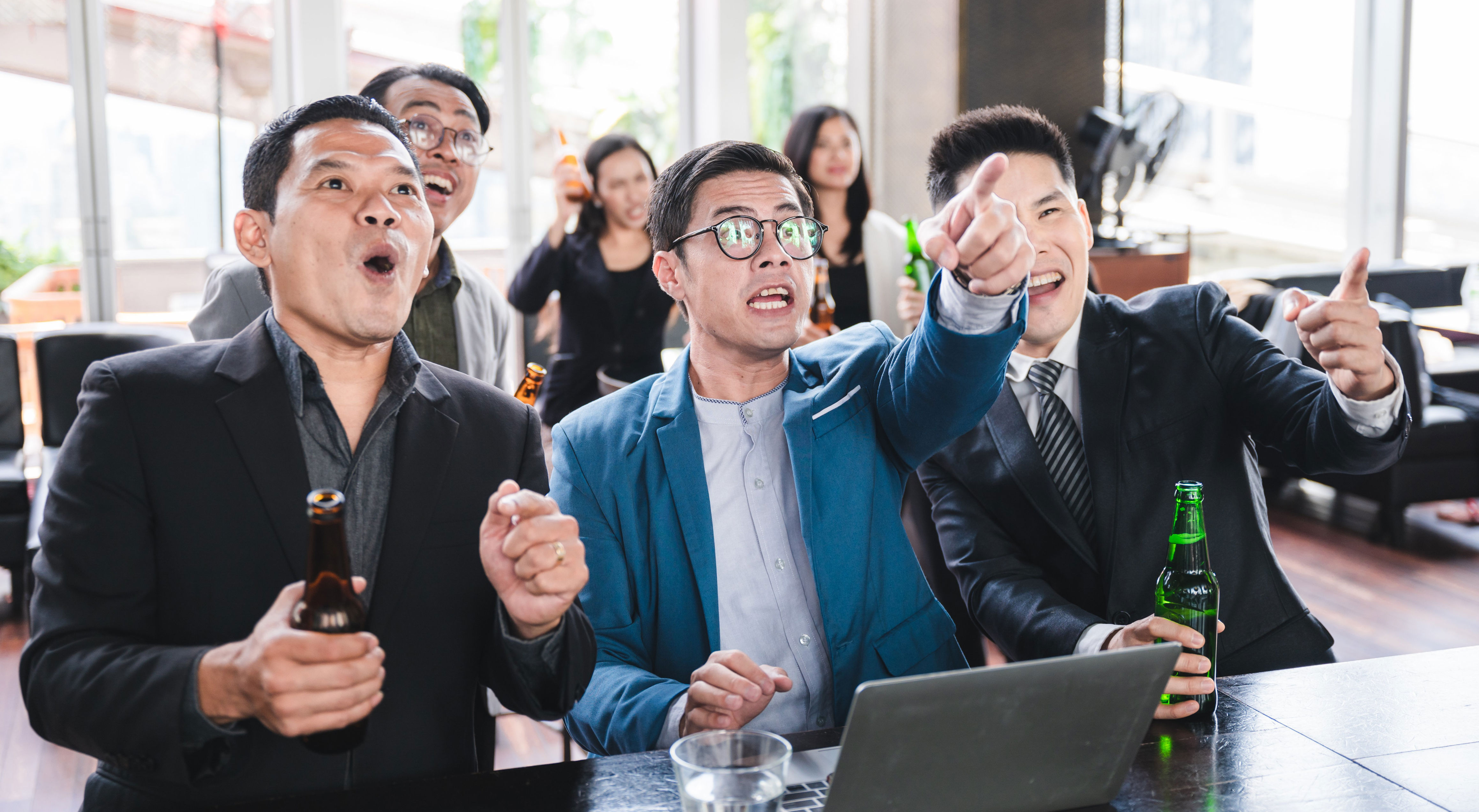 Wall Street analysts predict stock rally with 9% returns for S&P 500 in ...