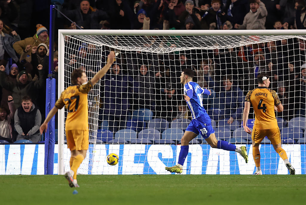 Sheffield Wednesday directly answer question over Hibs transfer move as ...