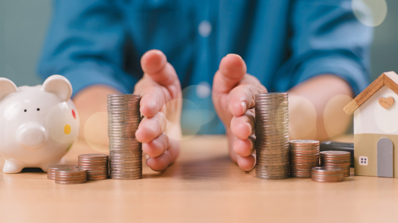 How much would you get if America's money were split evenly?