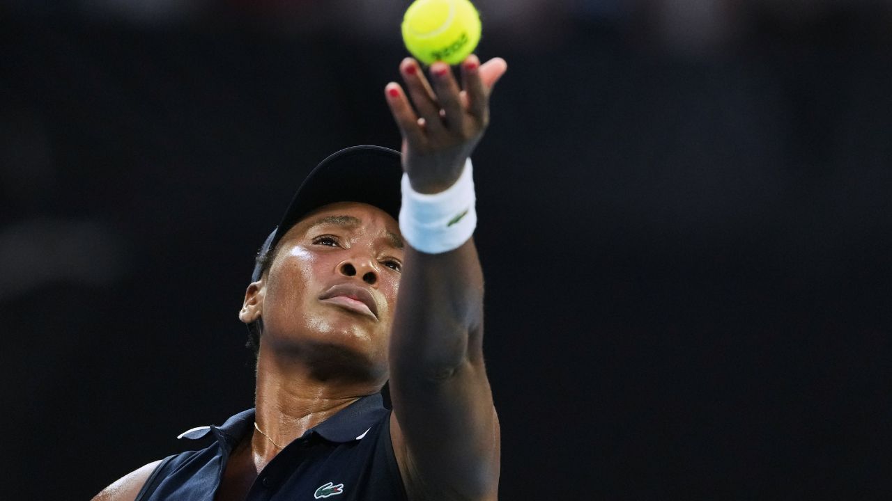 At 45, Venus Williams sets record at Australian Open but falls in first ...