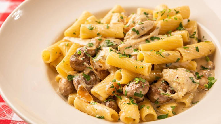 These restaurant chains serve the best pasta