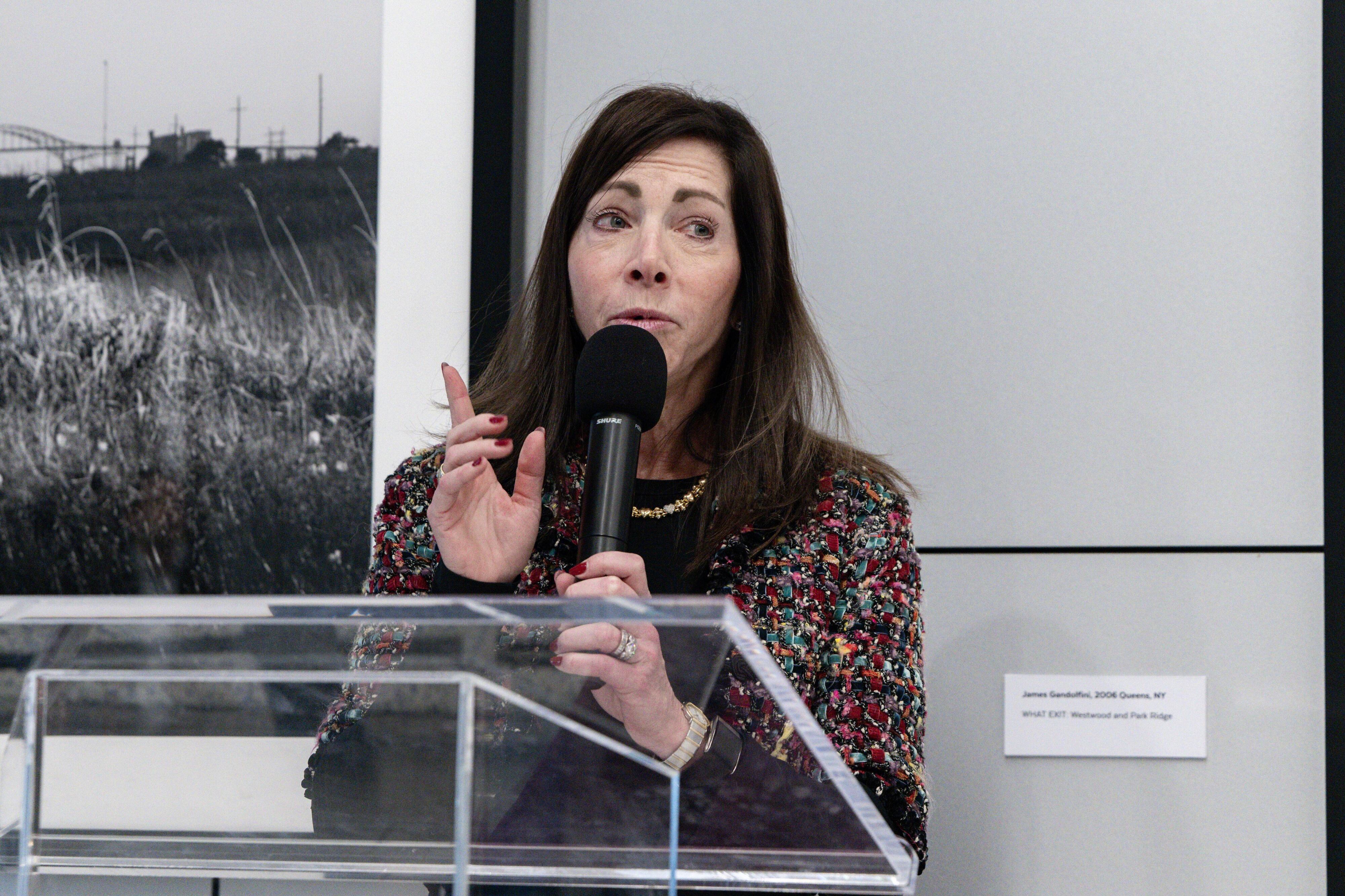 Whoopi Goldberg channels Mona Lisa for Newark Airport photo exhibit launch
