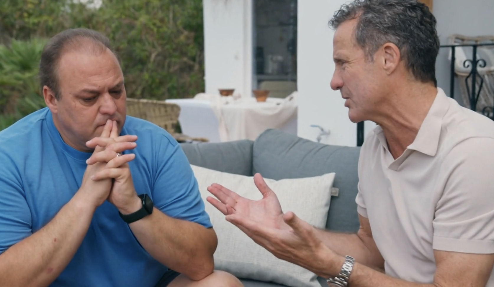 Frans Bauer in tranen tijdens emotioneel gesprek met John de Bever over ...