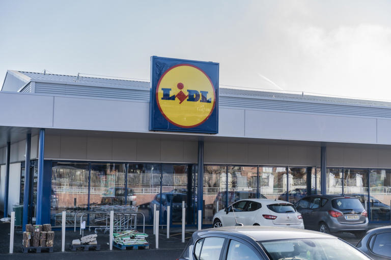 Dehydrated Lidl worker sacked after 10 years for taking 17p bottle of water