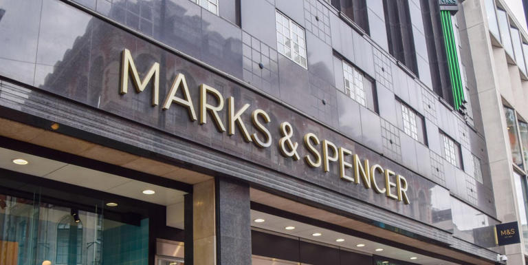 Dusty blue is the easiest colour to wear this season! And this £20 M&S ...