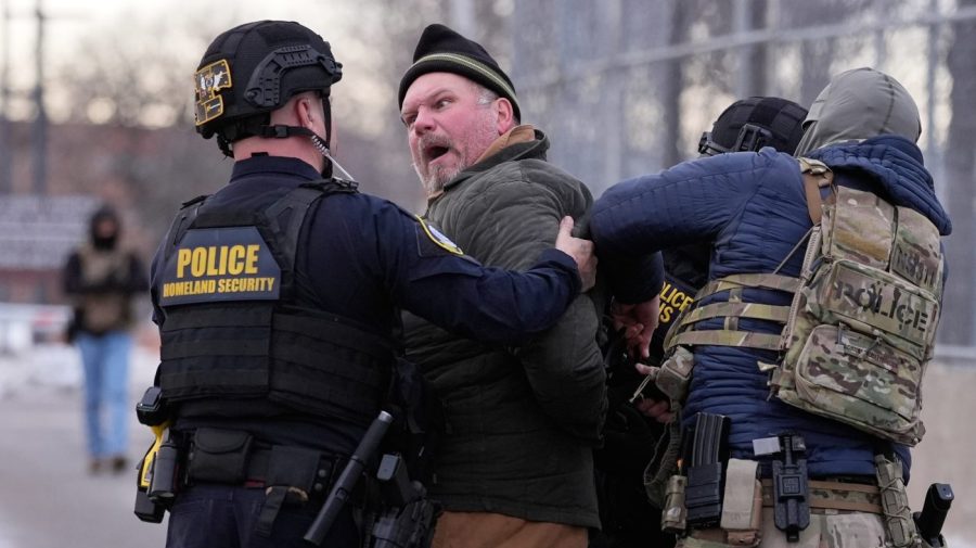 About 1.5K soldiers on standby for possible deployment to Minnesota ...