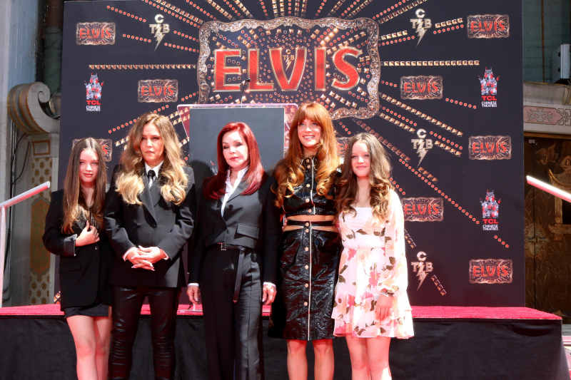 Elvis Presley (†42): Das sind seine hübschen Enkeltöchter