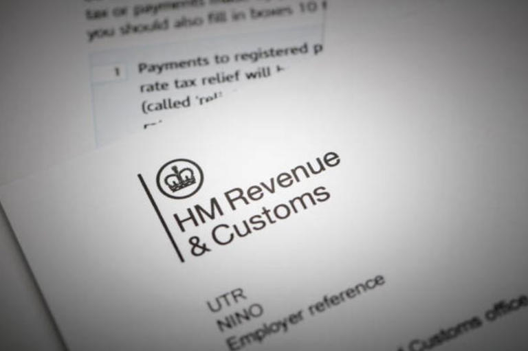 HMRC mistakingly strips thousands of UK households of their payments