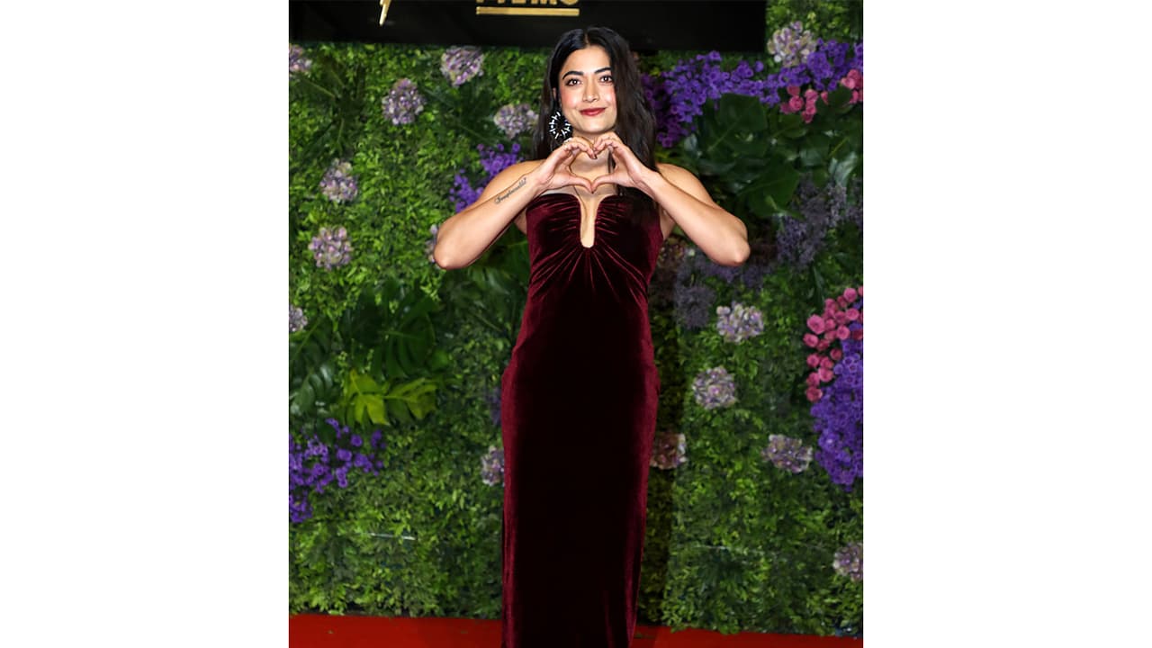 'Pushpa 2' in Japan: Rashmika Mandanna pens heartfelt note to fans