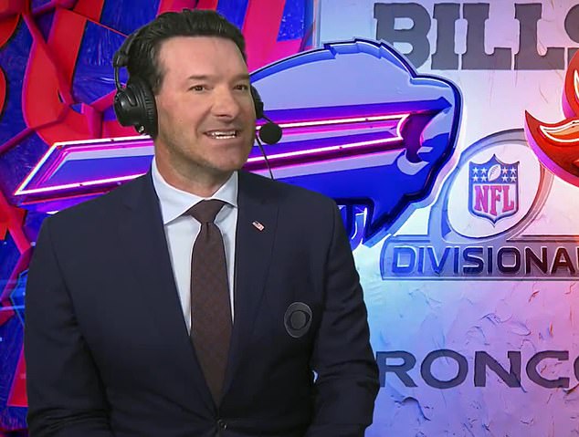 Tony Romo makes excruciating Patrick Mahomes error during analysis of ...