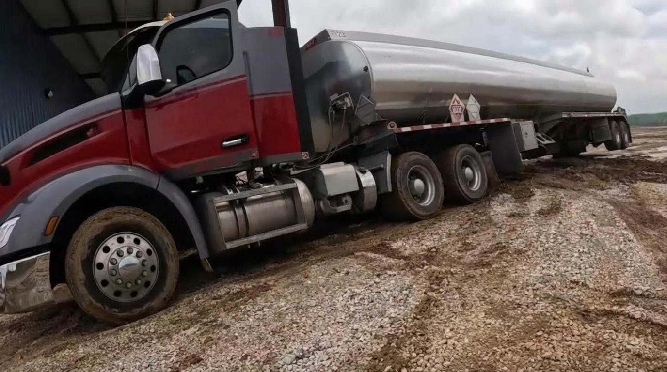 Can a heavy truck be safely unstuck?