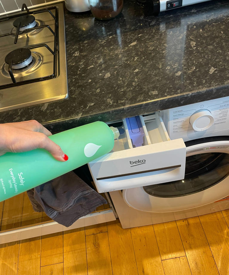 Kris Jenner's $16 laundry detergent transformed my least favorite chore ...