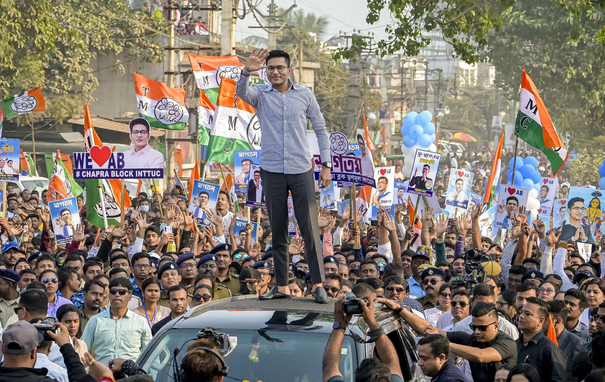 Bengal polls: Abhishek Banerjee targets Modi; accuses PM of blocking ...