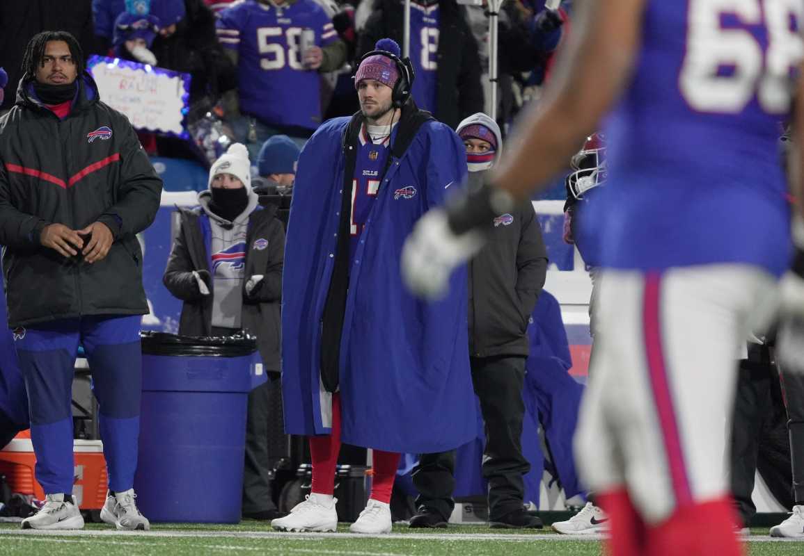 Bills assistant coach retiring after Saturday's heartbreaking playoff loss