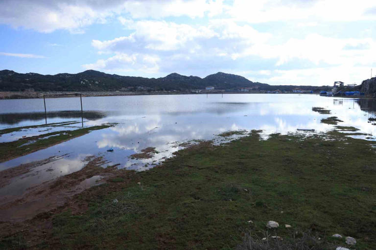 Kuraklıkla mücadele eden Hatay’da bereketin simgesi Kızılgöl yeniden ...