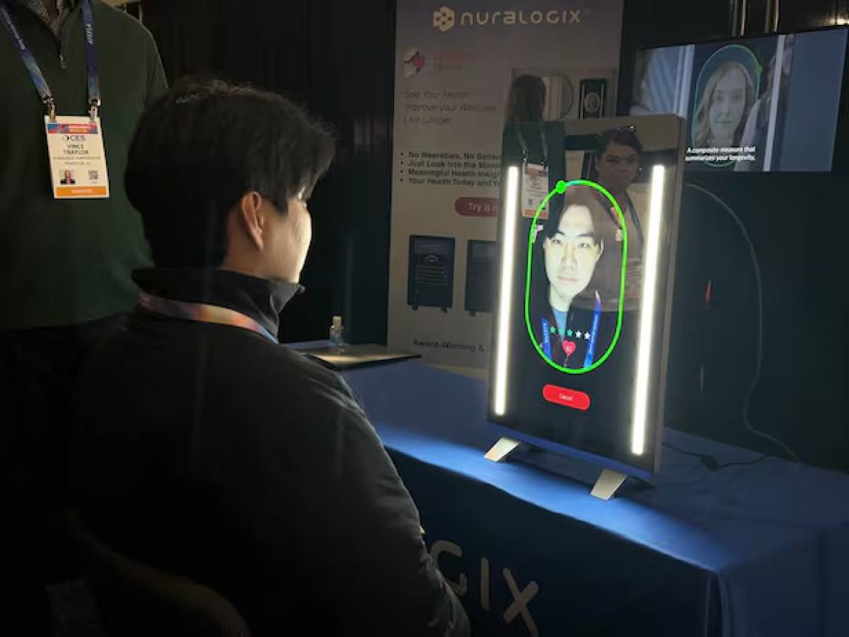 Il futuro della prevenzione è in bagno. Dal CES 2026 alla TAC sotto la ...